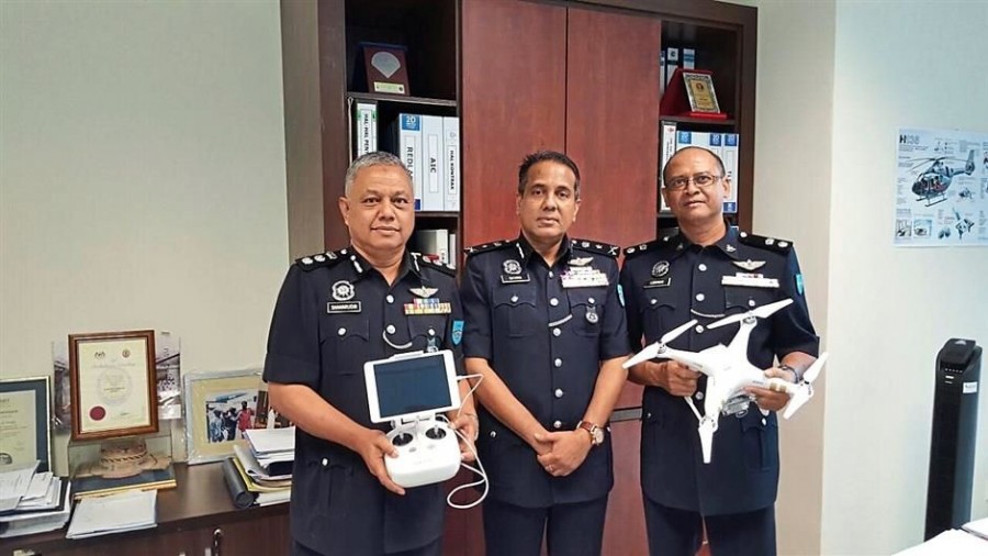 Now you need permit to fly drones in Malaysia. But what about small drones?