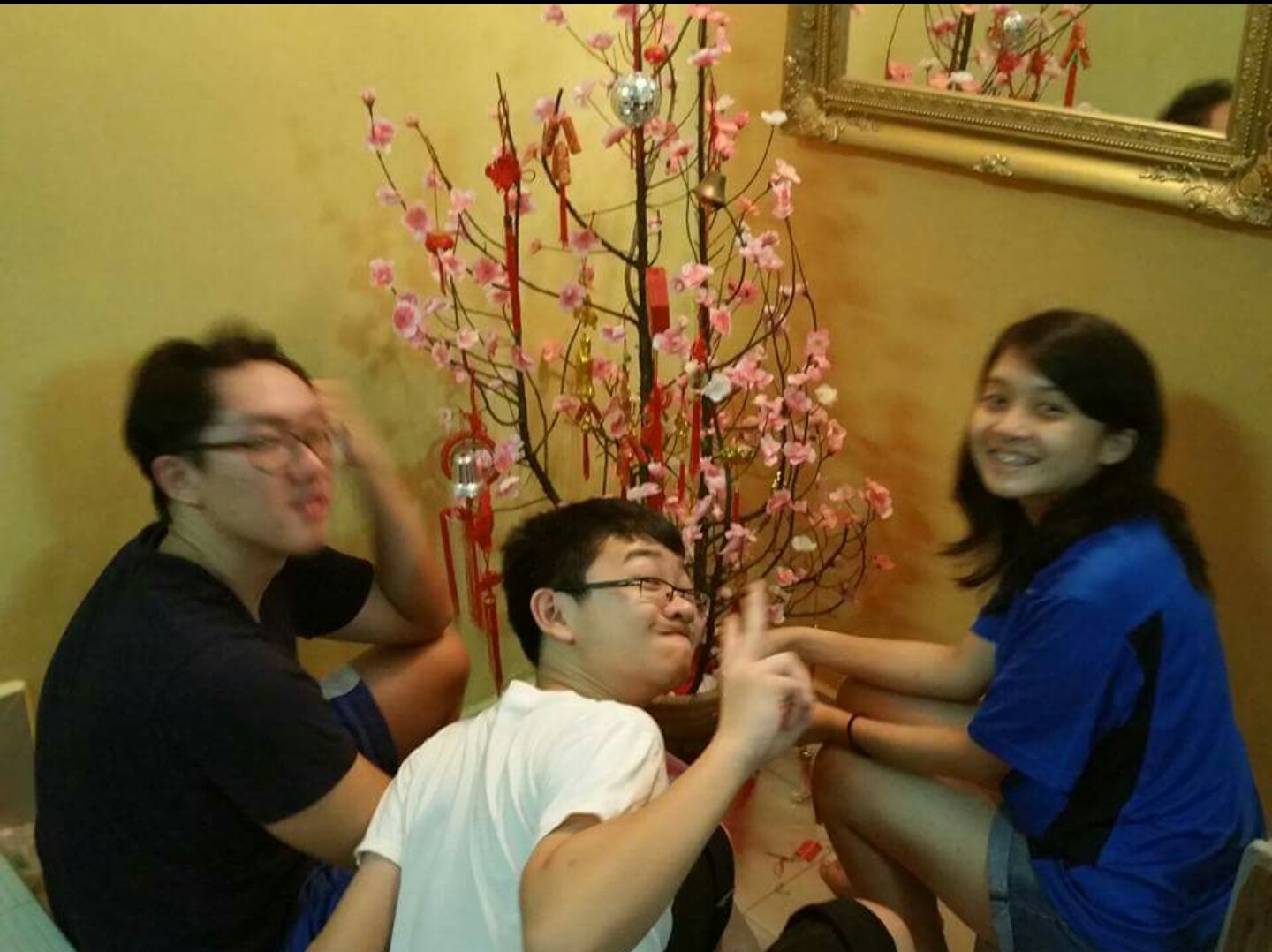 9 Malaysian families tell us their slightly bizarre CNY traditions