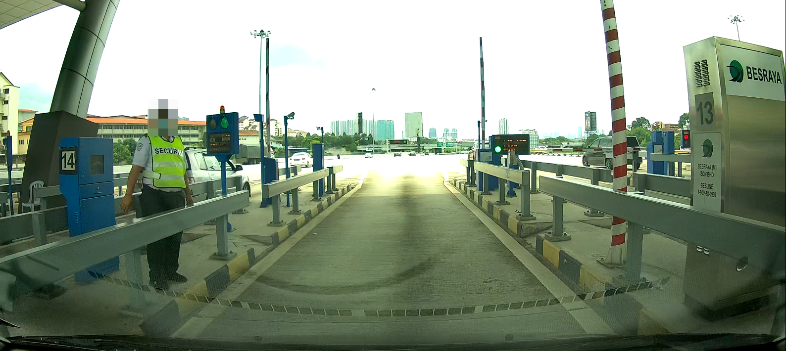 We drove through 12 RFID lanes. Guess how many times we got stuck?