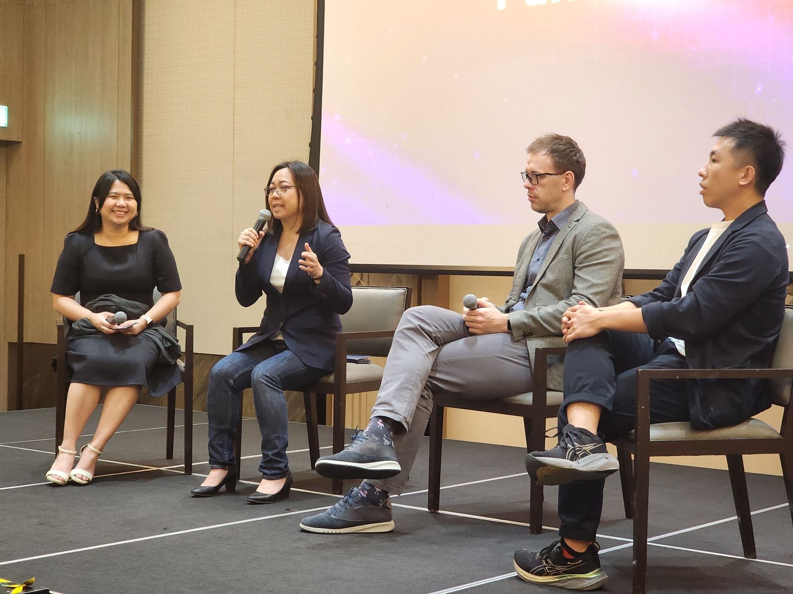 cacaFly teams up with industries to drive AI in marketing